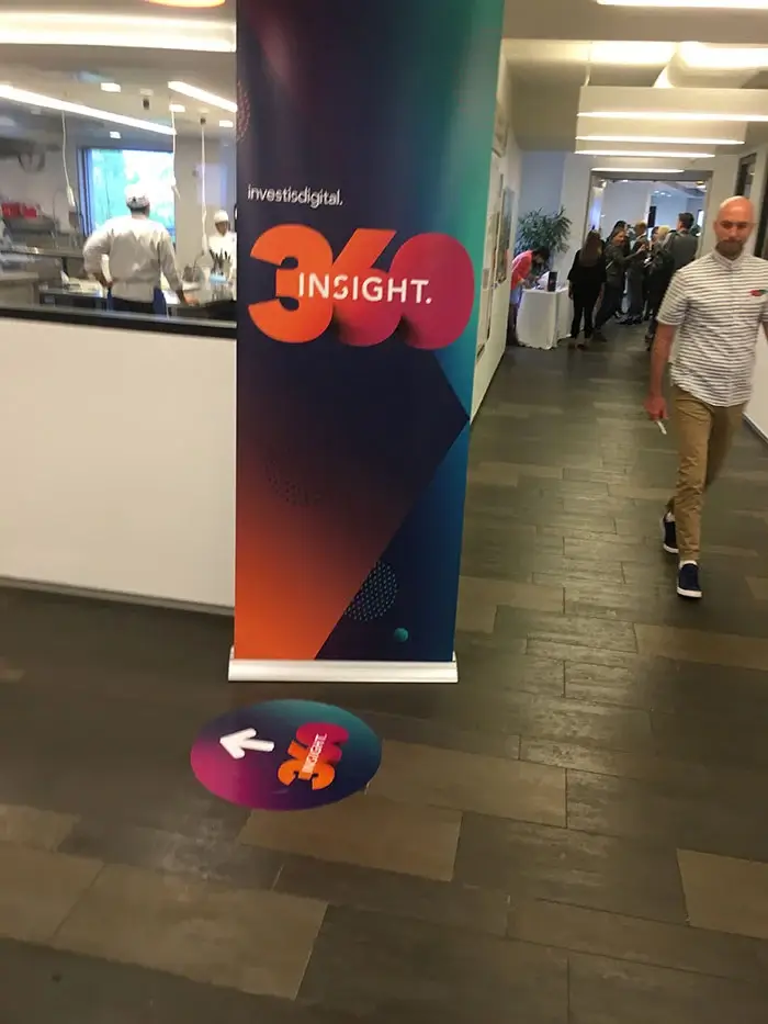 Custom Banners: 8 Reasons Why Your NYC Business Needs